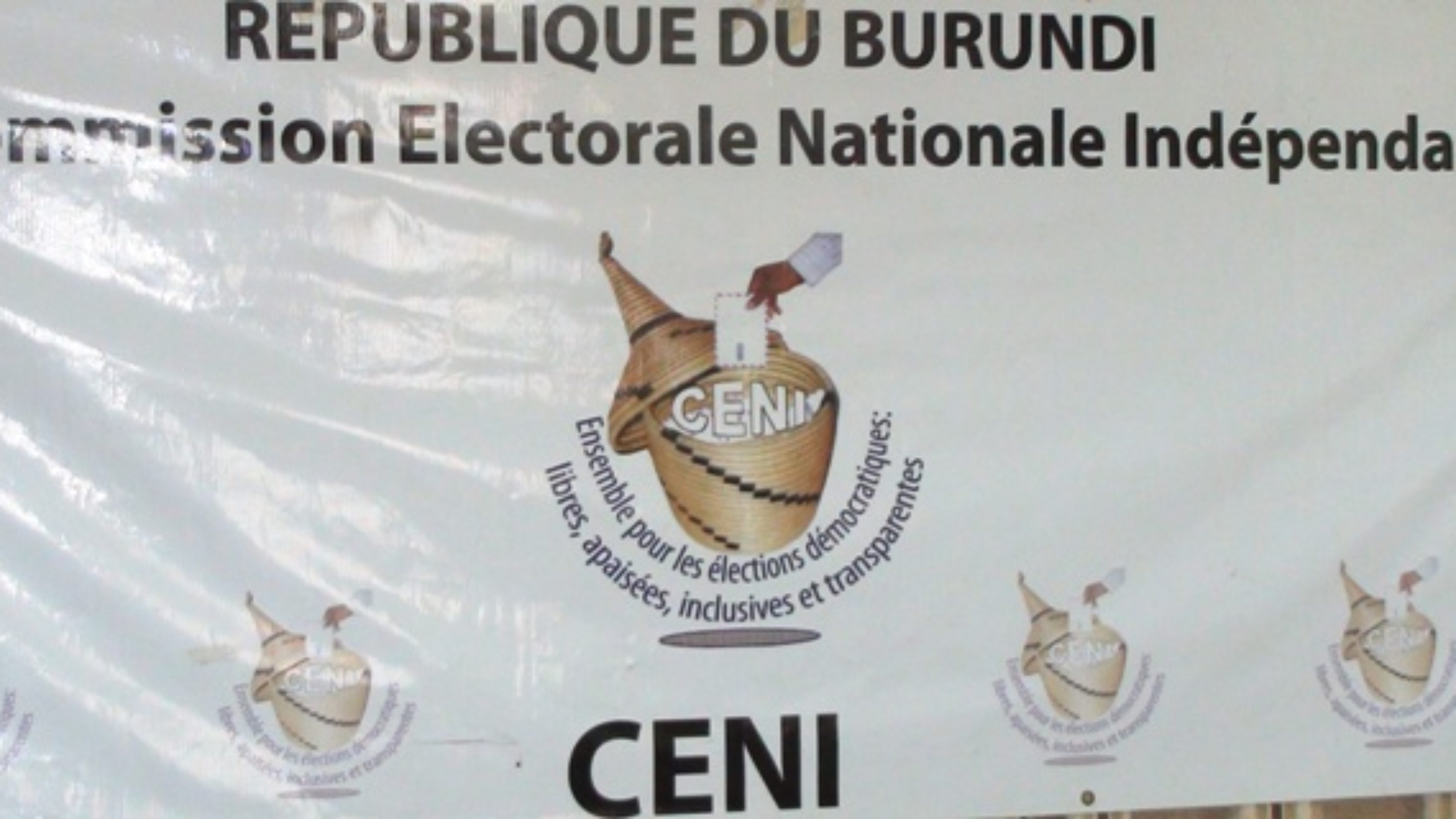 Les documents administratifs imposés par la CENI suscitent des remous ...