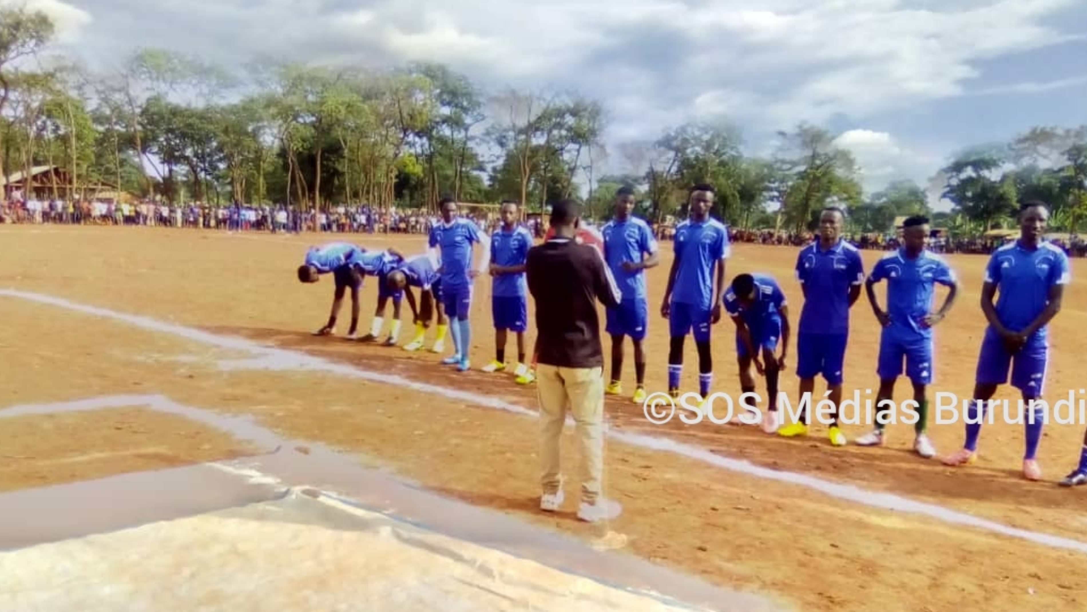 Nduta (Tanzanie) : un match amical entre des réfugiés burundais - SOS ...